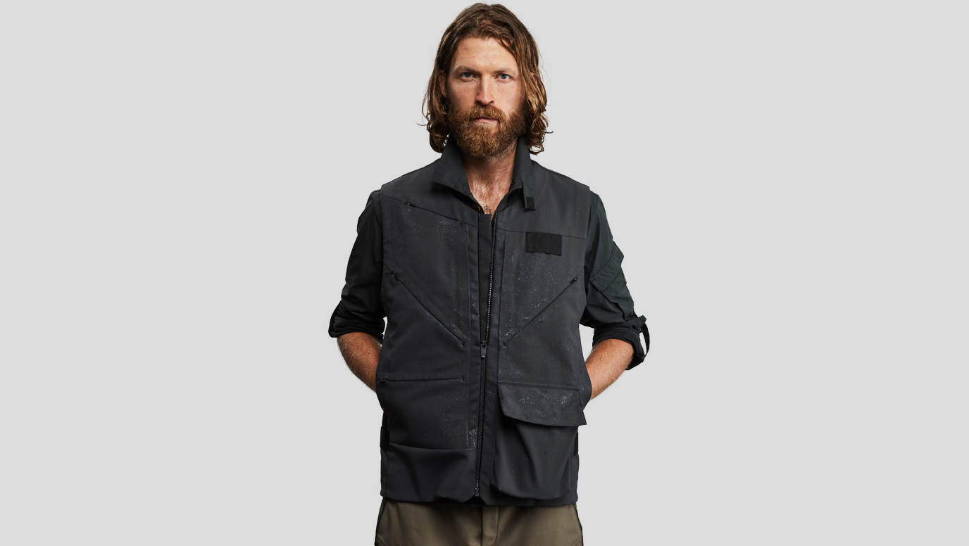 Vollebak 100 Year Vest Granite edition – Wool // Black